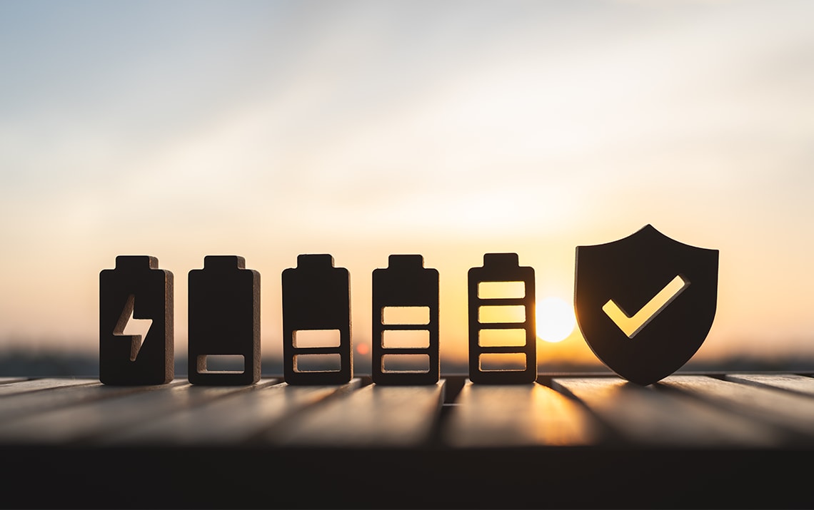 Difference Between Centralized and Modular Battery Management System (BMS) | Microchip Technology
